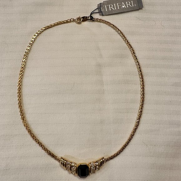 Trifari | Jewelry | New Wtag Genuine Trifari Gold Necklace With Black ...